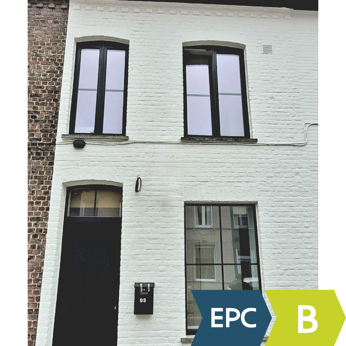 Gerenoveerde rijwoning met 3 slaapkamers & gezellige stadstuin